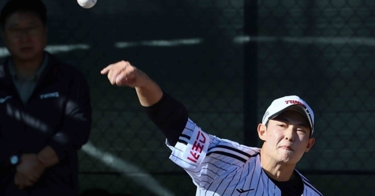 비공식 프로 데뷔전서 154km ‘쾅!’ 김영우, 장현식 대신해 LG 뒷문 지킬까