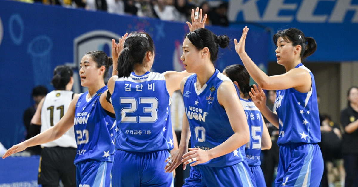 [WKBL PO 리뷰] ‘김단비가 끌고 이명관이 끝냈다’ 우리은행, 플레이오프 기선제압 성공