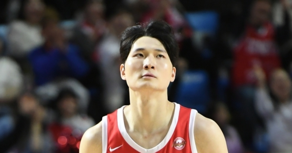 ‘매직 넘버 6’ SK 누가 막나? ‘10연패’ KCC 꺾고 2연승 행진…kt·KOGAS 나란히 연승 질주(종합) [KBL]