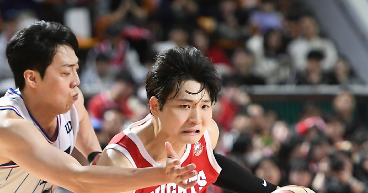 SK, KCC 꺾고 정규리그 우승 매직넘버 ‘6’으로···‘10연패’ KCC는 구단 최다 연패 기록과 타이