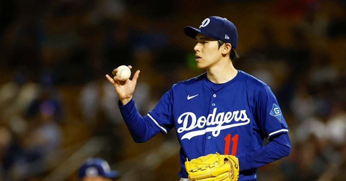 '160km' 사사키, 자신감 하늘을 찌른다 "MLB 타자들도 실수하더라"