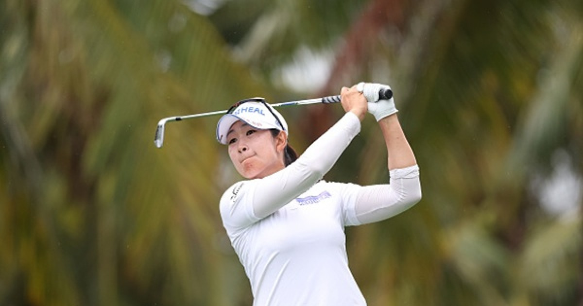 김아림, 블루베이 LPGA 1R 공동 선두…윤이나 공동 4위