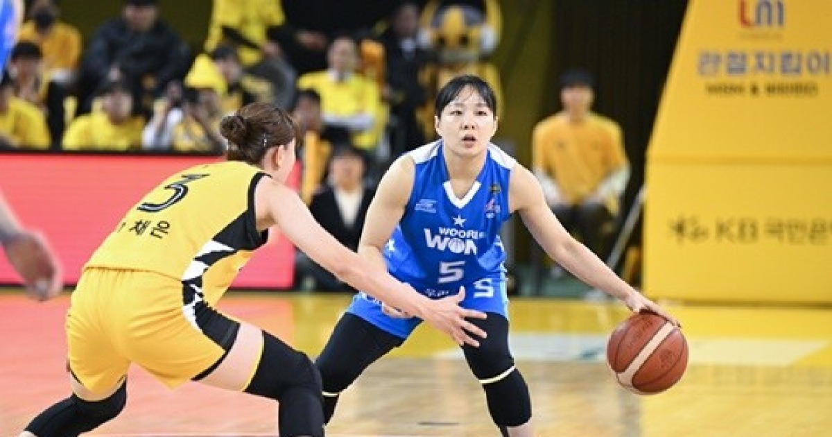 [WKBL PO 플레이어] ‘달아나는 3점’ 우리은행 심성영, 오히려 자책한 이유는?