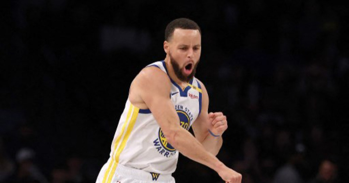 ‘커리 40점’ GSW, 22점차 뒤집으며 브루클린에 역전승