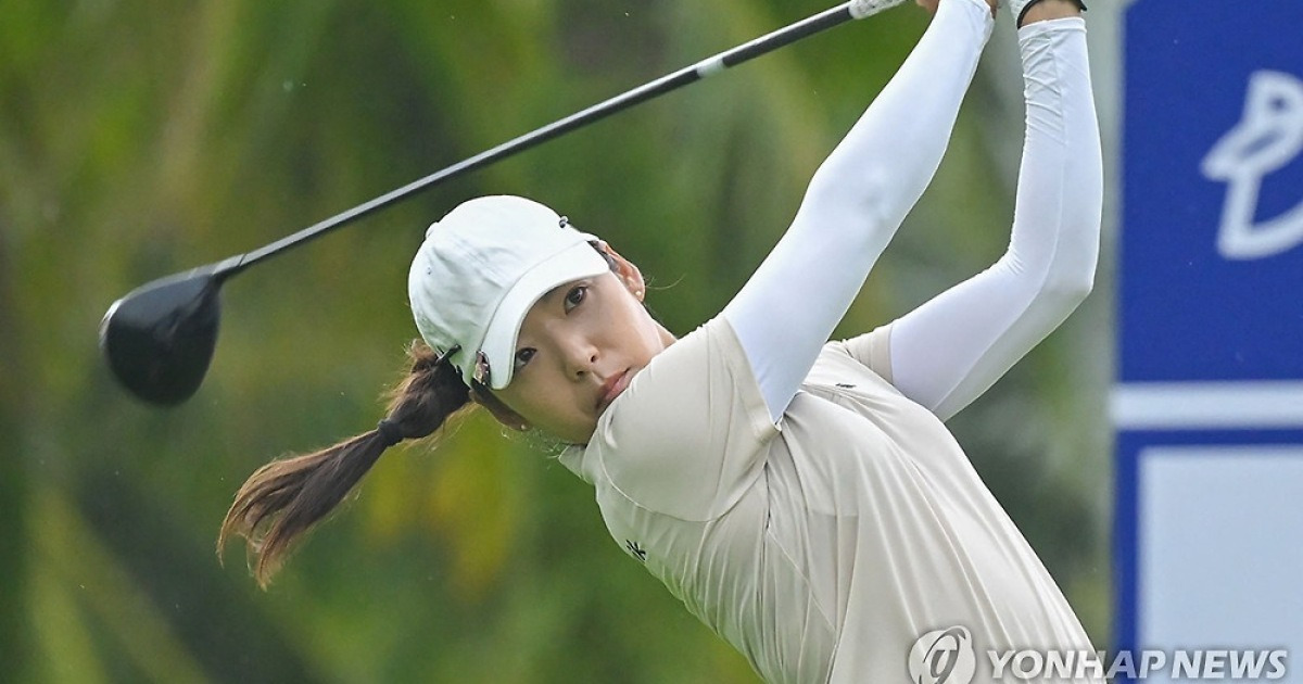 이미향, 블루베이 LPGA 3R 공동 9위…김아림·윤이나 11위