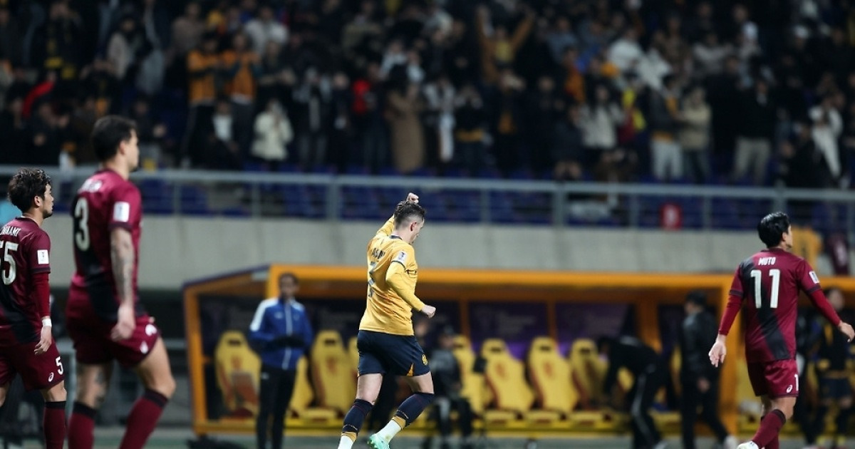 광주, 2골 차 열세 뒤집고 ACLE 8강 진출…K리그 시민 구단 역사 썼다