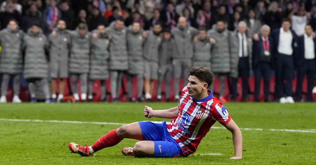 시메오네 분노! "'꽈당'알바레즈 PK가 투터치? 본 사람 있어?"…AT, 승부차기 끝에 UCL 16강 탈락