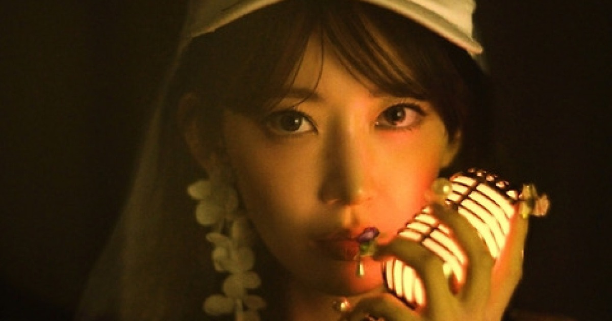 르세라핌, 과감한 도전 돋보이는 ‘HOT’ MV 공개! 한 편의 영화 같은 영상 완성해