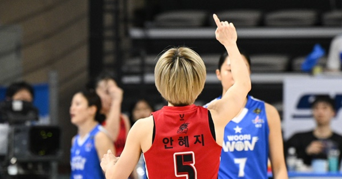 '안혜지 16점' BNK, 우리은행 잡고 챔프전 2연승…100% 확률 잡았다