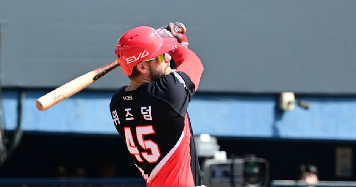 “위즈덤 걱정된다, 1달 어떻게 버텨주느냐…” KIA ML 88홈런 거포의 KBO 적응, V13 레이스 ‘대형 변수’