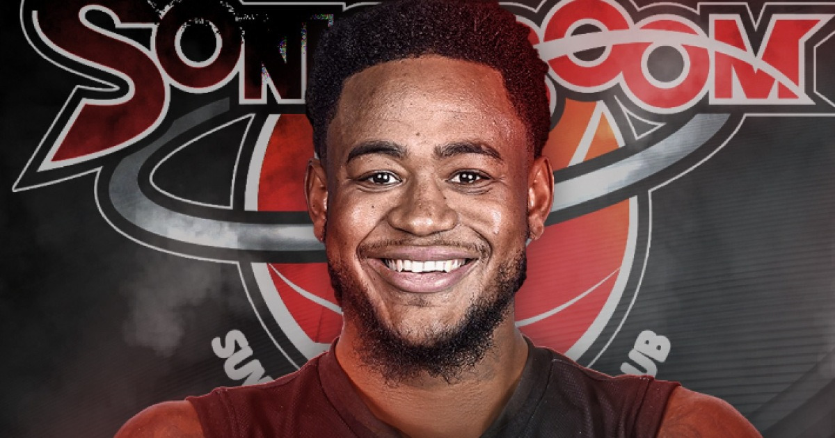 '모건 쓰러진' KT, NBA 경력자 마틴과 2위 경쟁 펼친다