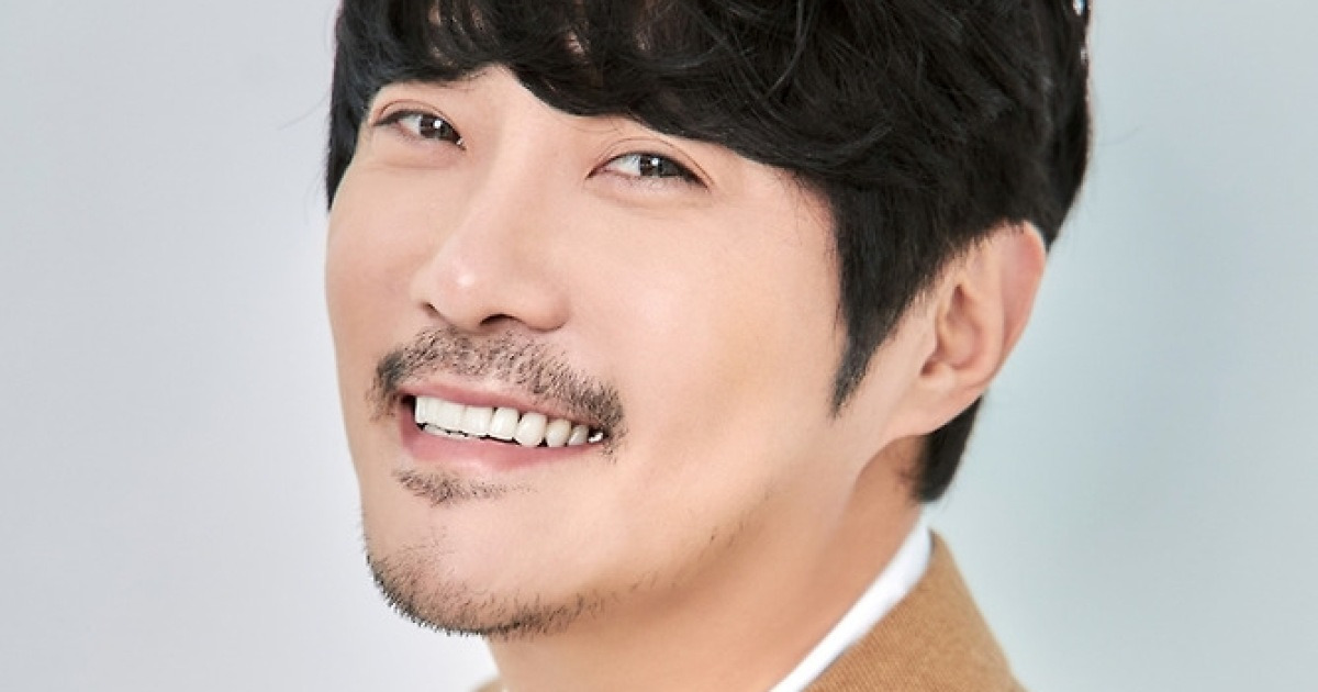 KCM, 10년 연애→4년전 혼인신고→두 딸 아빠…“가족 위해 살았다”