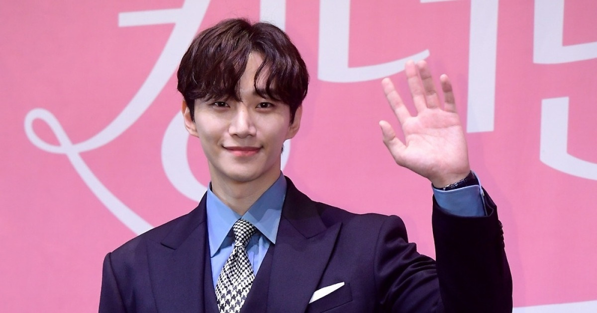 이준호, JYP와 17년 동행 마무리…"전속계약 종료" [공식]