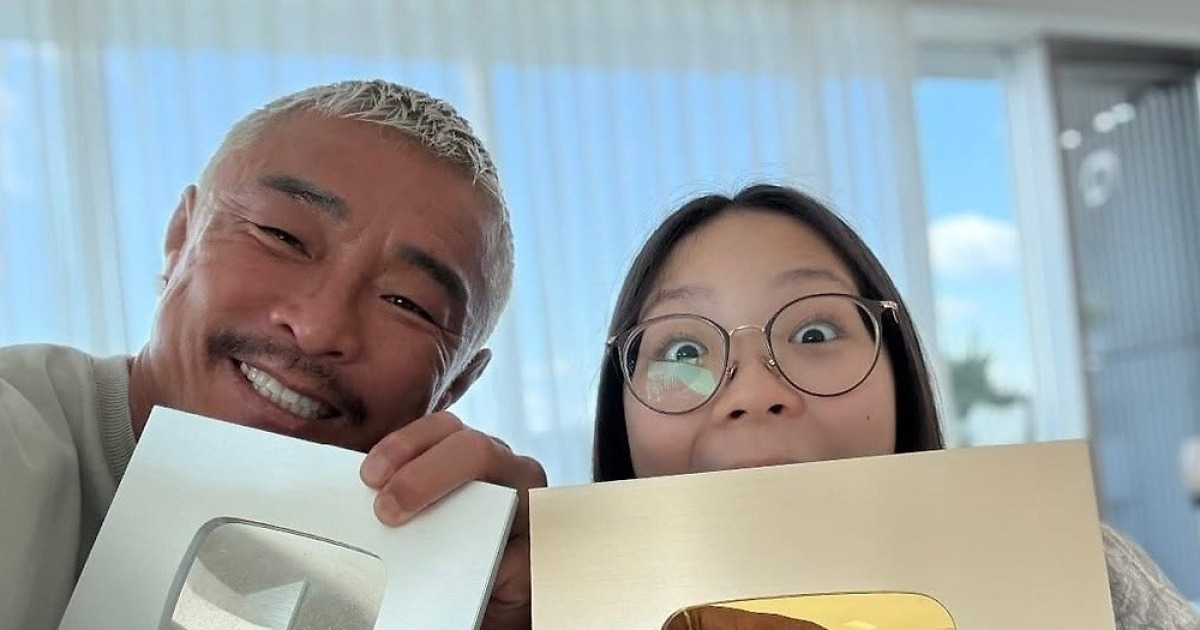 Ajeossi chic? How middle-age became cool in the eyes of Korean youth