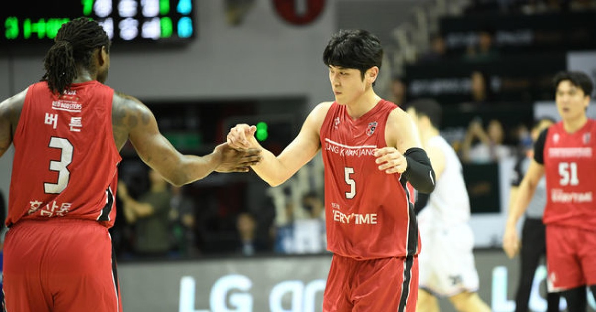 ‘6강 진출 현실이 됐다!’ 3연승 달린 정관장, KCC 대파…DB와 공동 6위