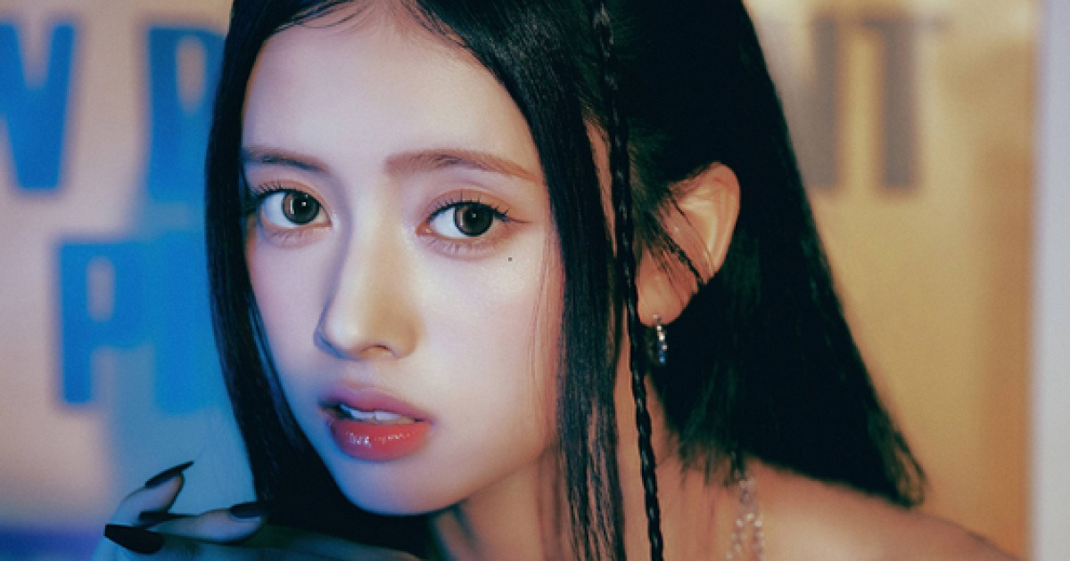 JYP 걸그룹 니쥬, 시크·아련 매력…신보 콘셉트 이미지 공개