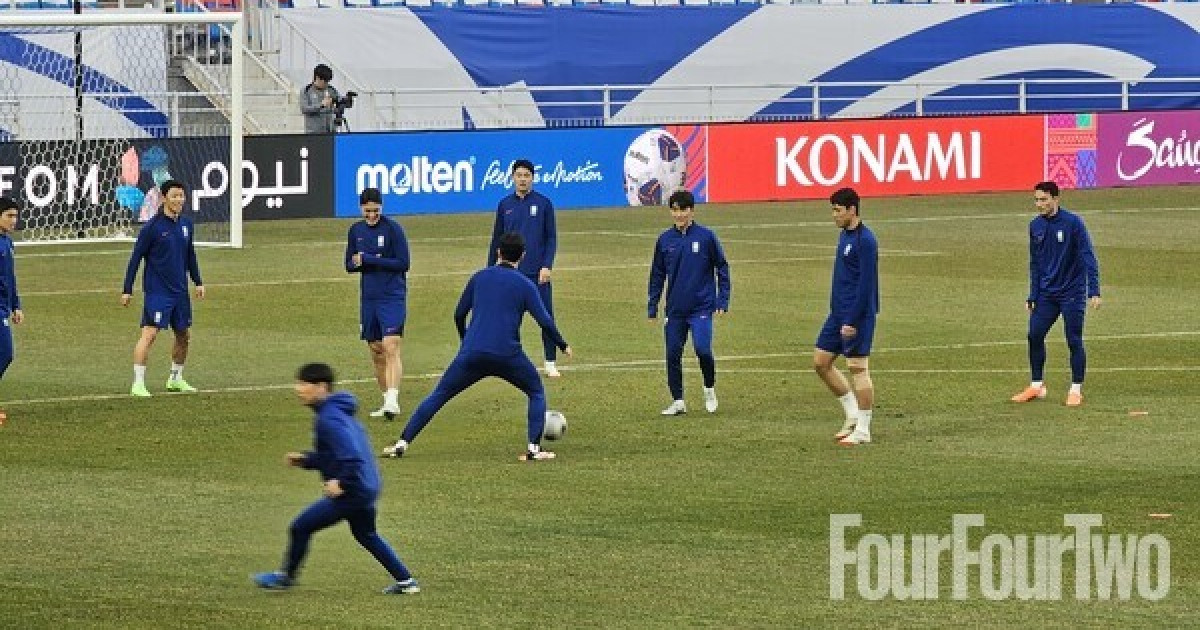 [442.live] "100%아니지만 상태 좋다" 황인범 포착! 요르단전 최종 훈련 참가...출전 가능성↑