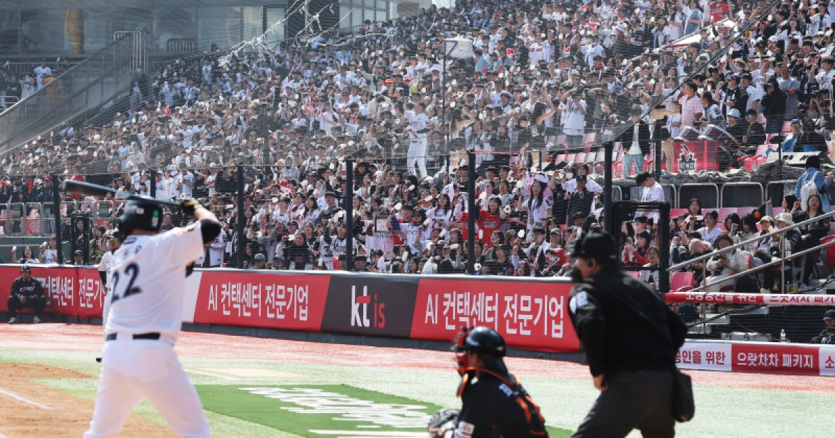 반등 절실한 다음, '1000만 관중' KBO 효과 노린다