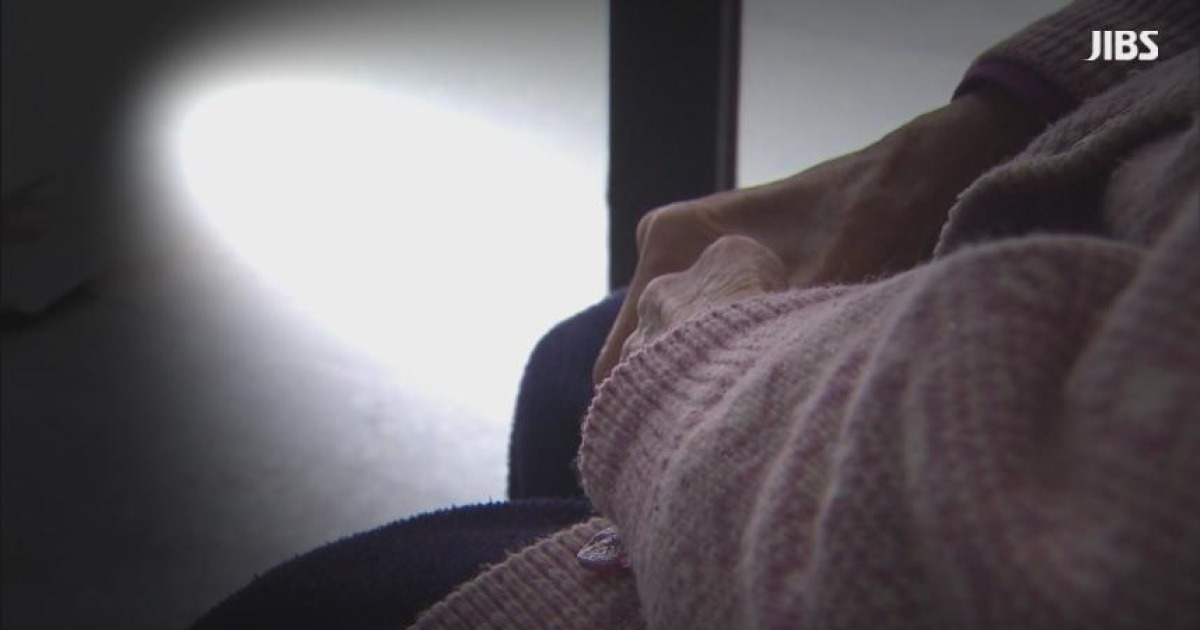 노인 빈곤율 OECD 1위.. 66살 이상 10명 중 4명 “배고파”, 충격