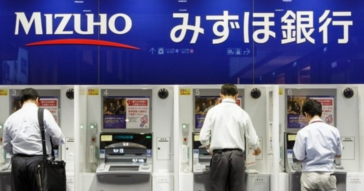 "75세 이상, ATM 하루인출 290만원 제한 추진"…日 특단 조치, 왜