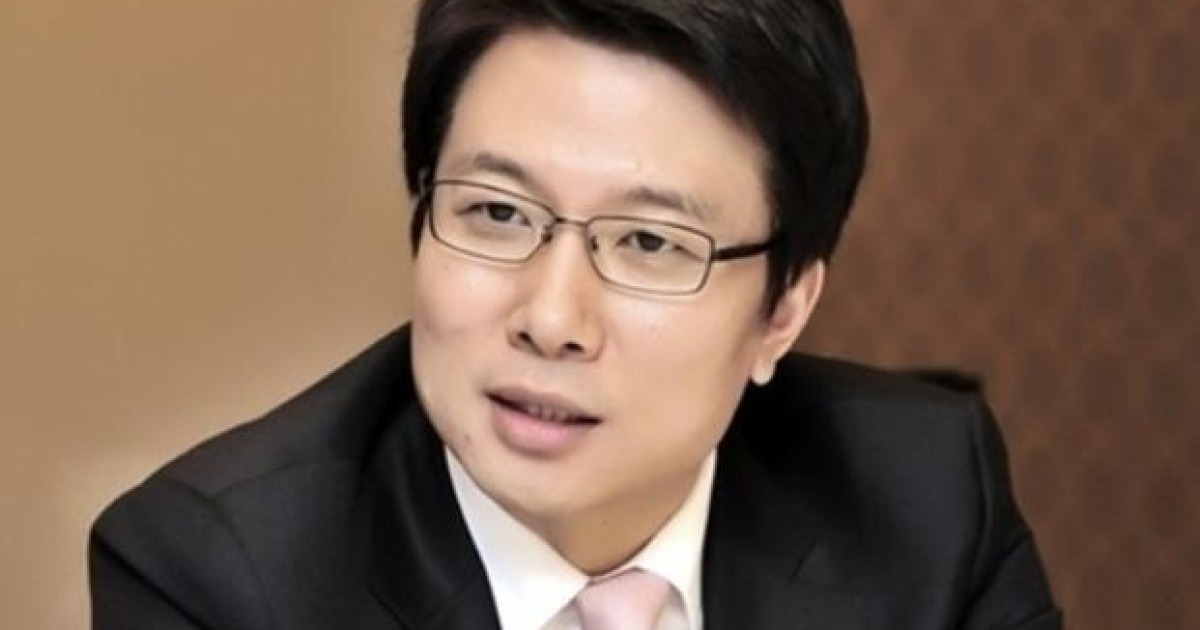 EBS 사장에 신동호 전 MBC 아나운서..."공영방송 알박기 인사"