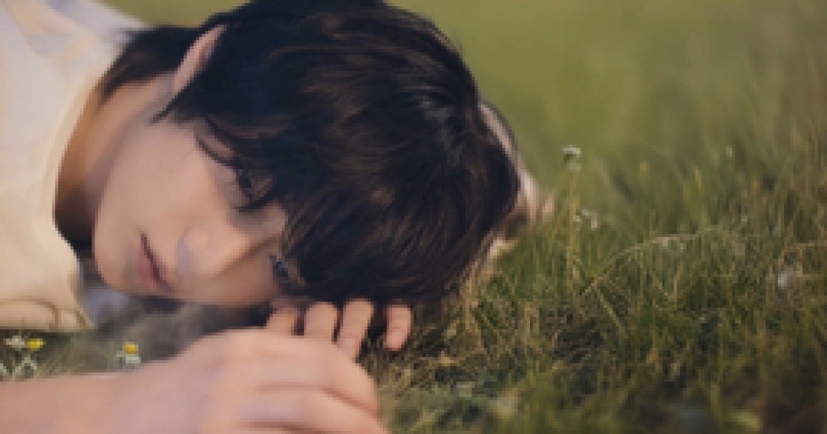 TXT 범규, 첫 믹스테이프 공개…반전 매력