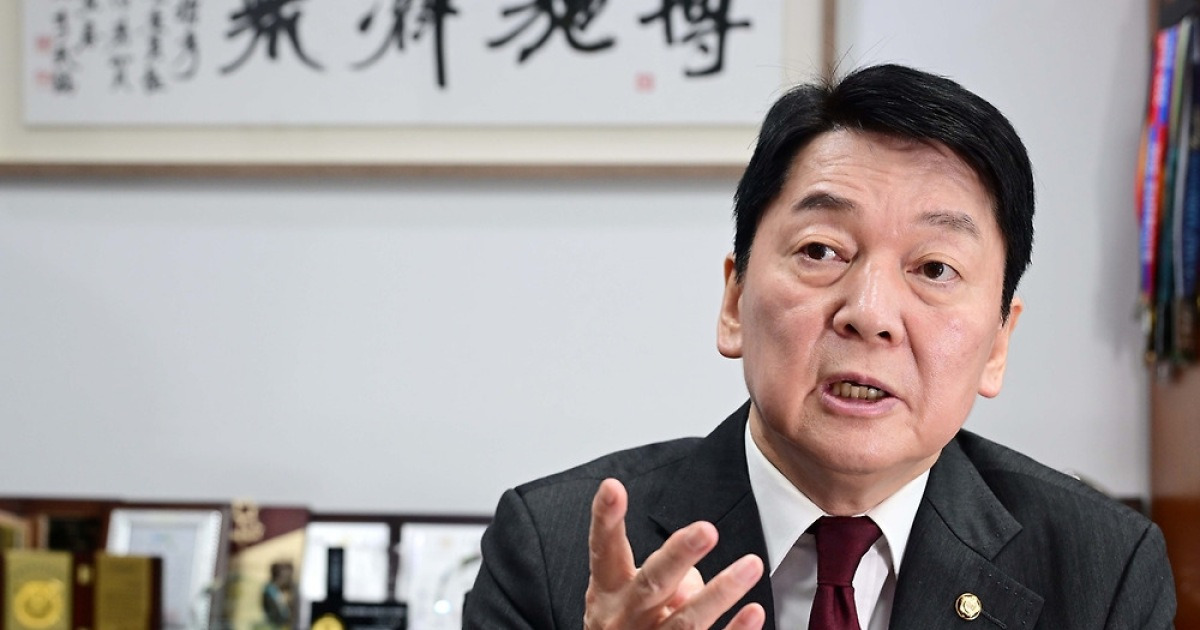 Interview: 'Yoon won't last a year in office, even if impeachment is ...