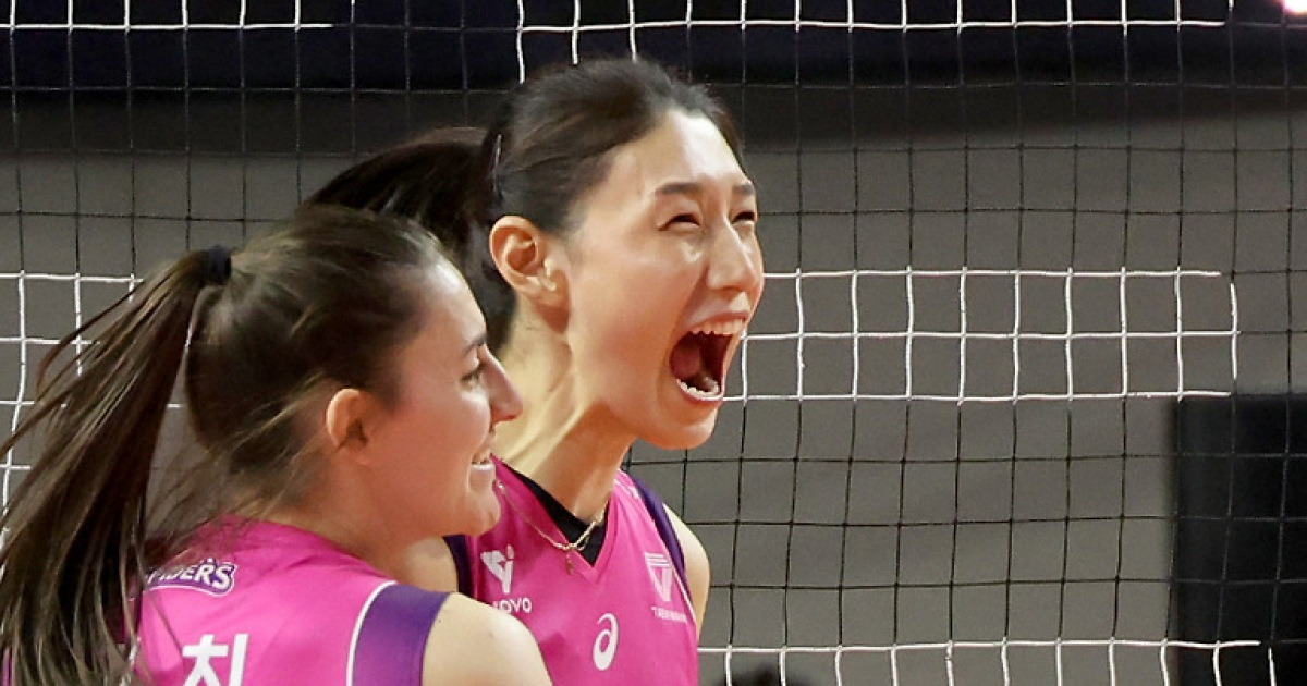 [포토]김연경, 승리 예감 환호