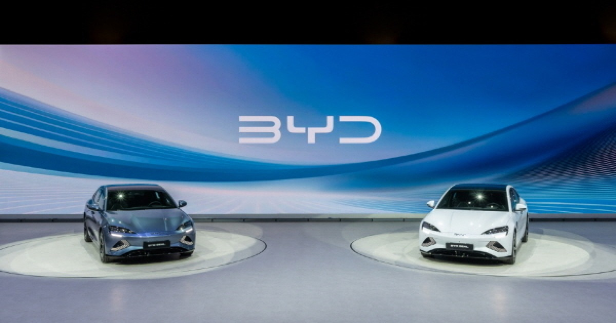 BYD, 두 번째 전기차 ‘씰’ 서울모빌리티쇼 공개…가격 4750만원부터