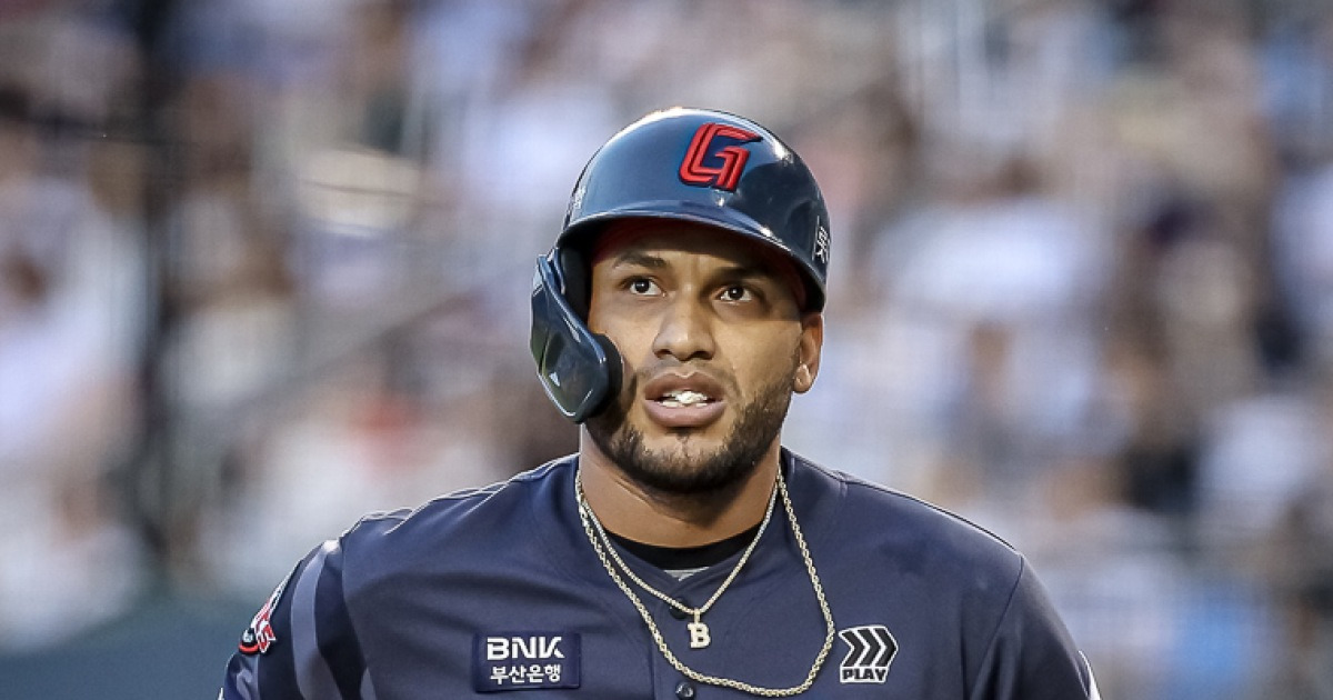 KBO 202안타 전설의 외인이 해결했다…롯데 대반전 3연승, 한화 10위 추락 [대전 게임노트]