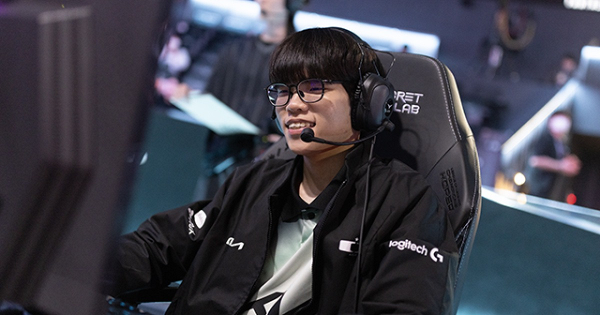 [LCK] DK, KT와 난타전 끝 1세트 승리