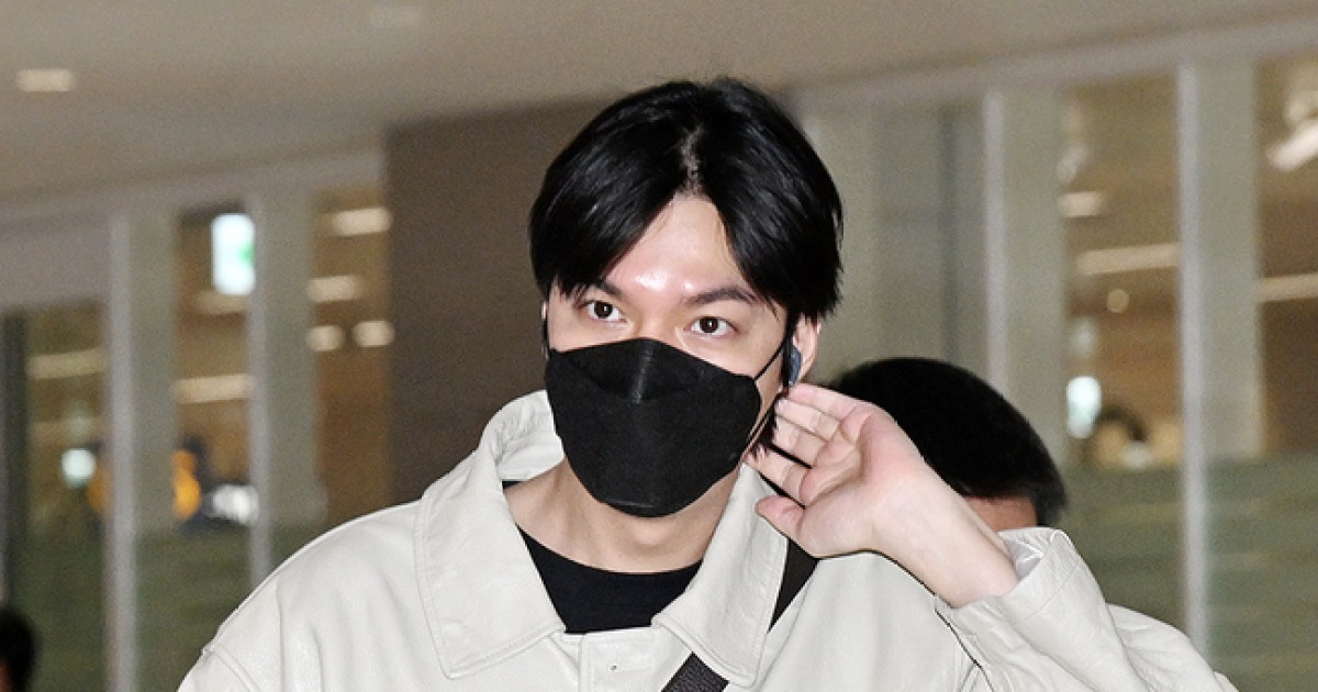 이민호, 눈만 봐도 확신의 미남‥187cm 문짝 어깨에 치이겠어