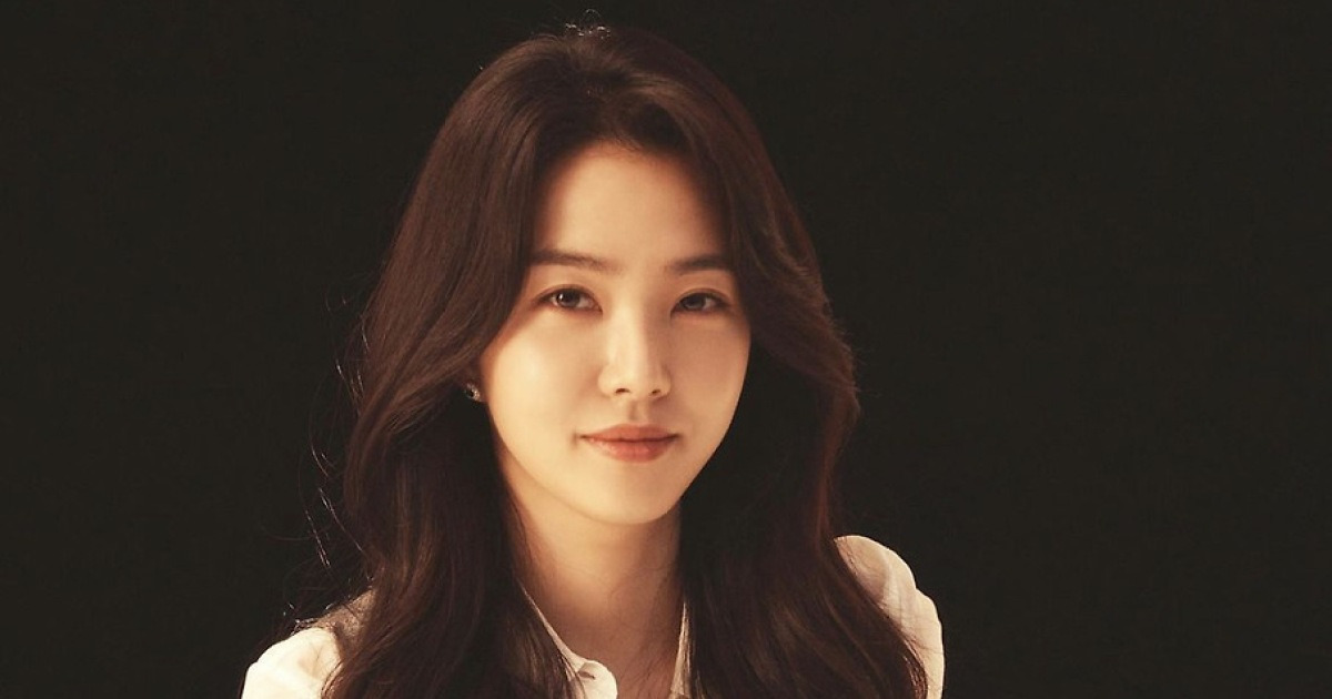 [단독] 'JTBC 간판 아나운서' 강지영, 14년 만에 회사 떠난다