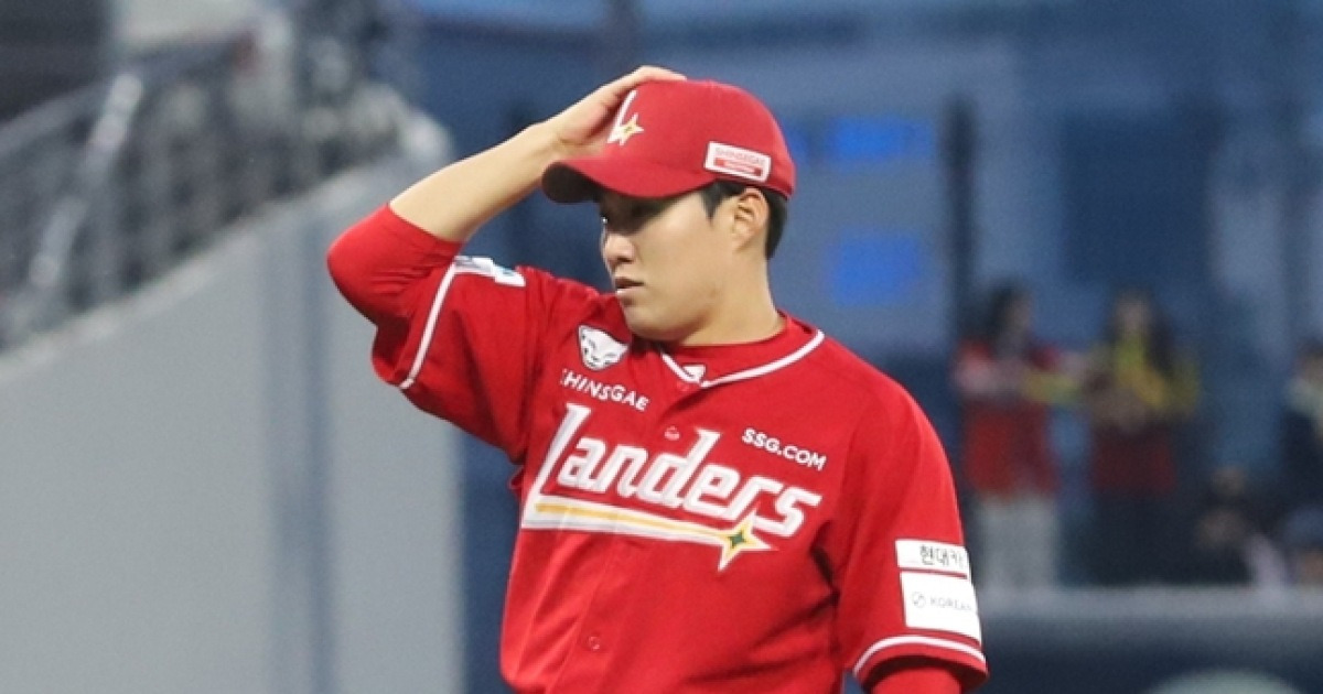 '박종훈 1이닝 부상교체→최민준 4이닝 호투' SSG, KIA 9-3 제압... 대투수 첫 승은 다음에 [광주 현장리뷰]