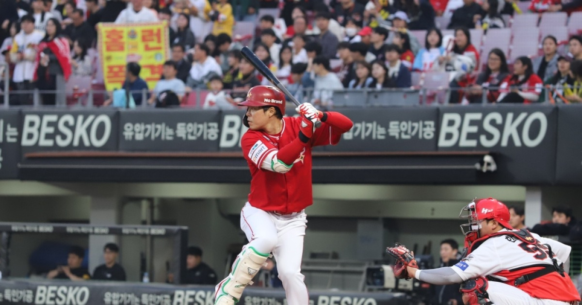 양현종 무너뜨리고 3연전 기선제압!…'12안타 폭발' SSG, KIA 9-3 완파 [광주:스코어]