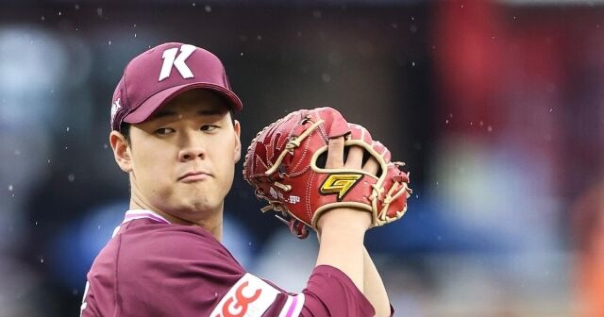 정현우가 볼넷 1개만 내주니 이런 일이 벌어졌다…KBO 1순위 특급루키 순항, 투구수 고작 87개