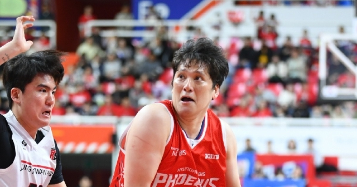 ‘함던컨’ 미쳤다! 현대모비스, 롱+프림 펄펄 날며 1승 9패 ‘천적’ 정관장 잡았다…92.6% 확률 차지 [KBL PO]