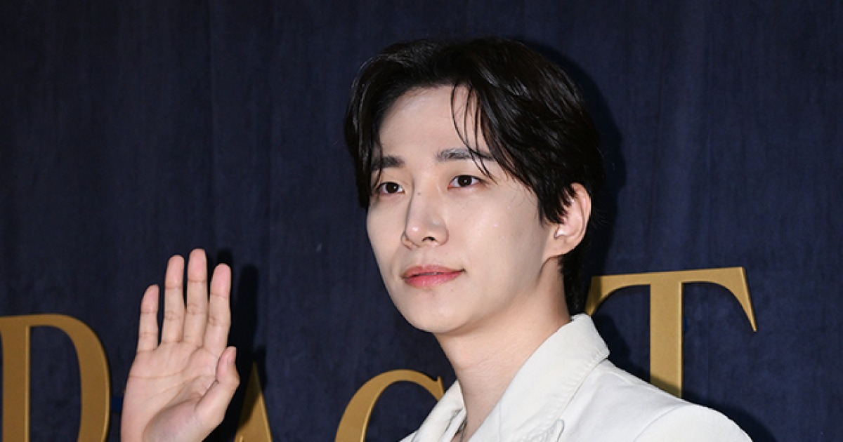 이준호 인성 이 정도…17년만 JYP 퇴사→전직원에 1인 1케이크 선물