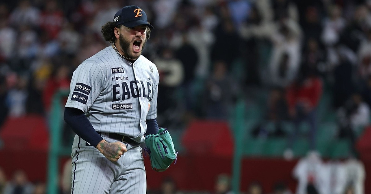 97구째 155㎞, 괴력의 폰세··· 12K 완벽투, SSG 타선 얼렸다