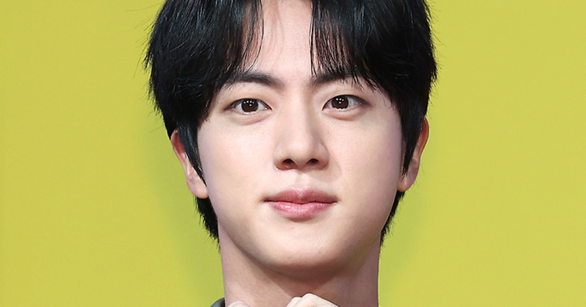 '기안장' 기안84 "BTS 진, 월드스타가 비 맞으면서 밖에서 자…정신 바짝 차렸다"