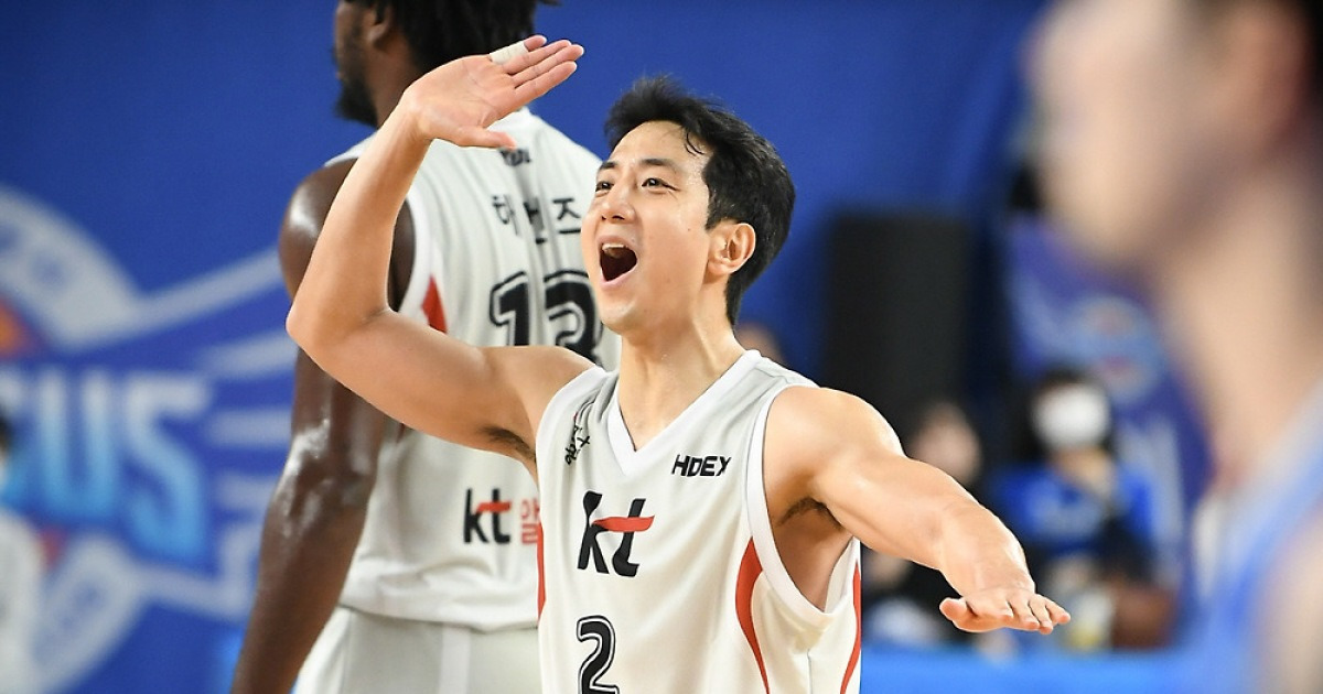 [PO분석] 충격! 강 혁 감독 퇴장+허 훈 승부처 지배력. KT PO 6강 2연승. 허 훈의 니콜슨 사냥, 승부처 지배의 핵심이었다