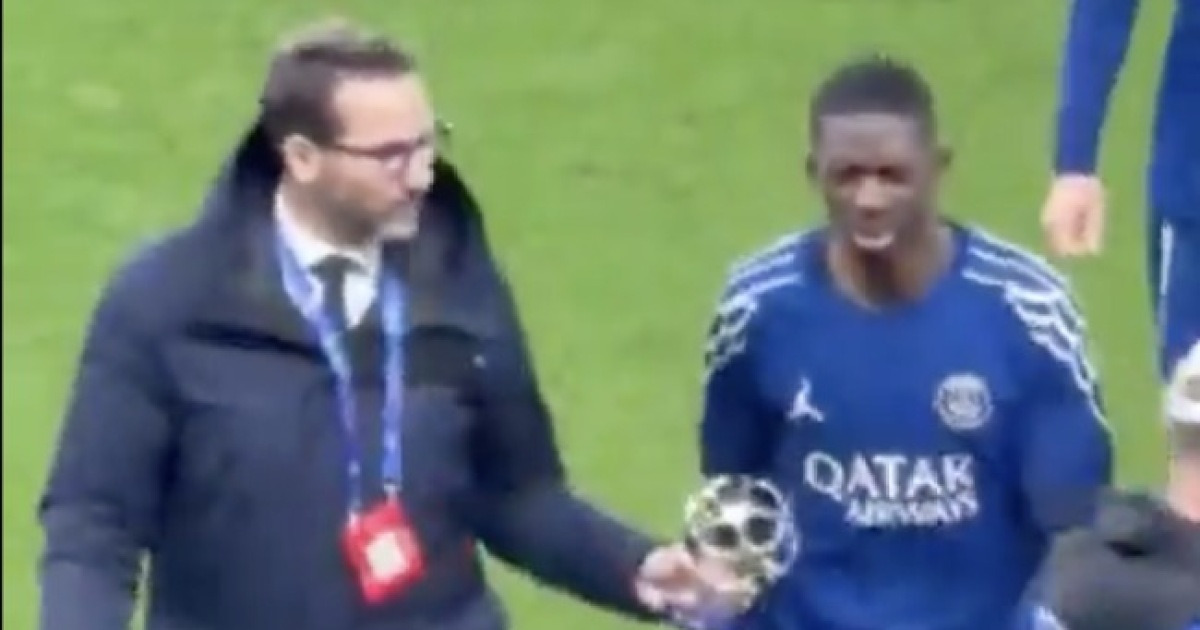 [UCL ISSUE] 대체 내가 왜!...'최우수 선수' 선정된 뎀벨레, 트로피 거부했다