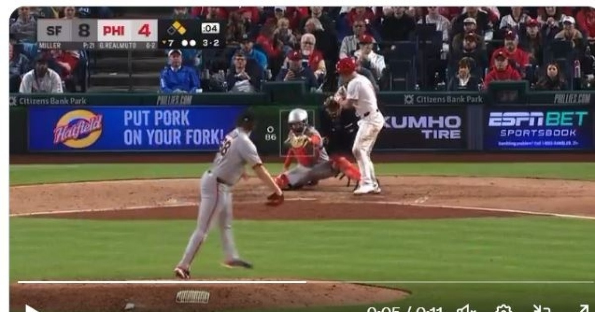 “라식 수술 무료로 해줄게, 제대로 좀 봐”···MLB 심판 잇단 볼판정 오심에 라식사 조롱