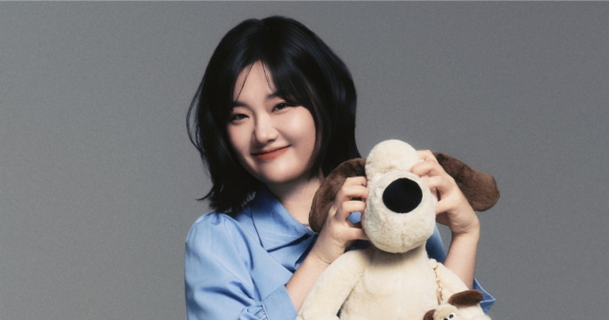 이라경 “신곡 칠(Chill Lady)은 자신감 충전송” [화보]