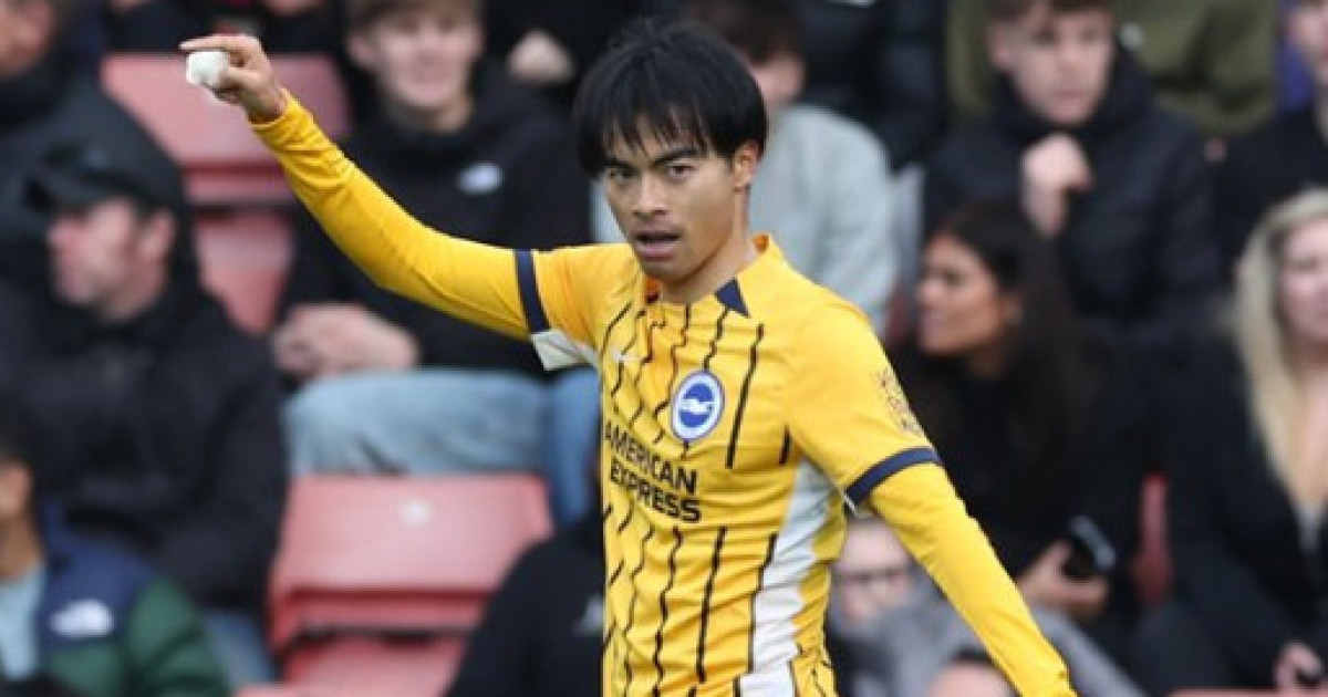 SON 넘어 '亞 최고 공격수'답네! 日 미토마, EPL 빅클럽 러브콜 쏟아진다... 리버풀·맨유·첼시 '1325억' 푼다