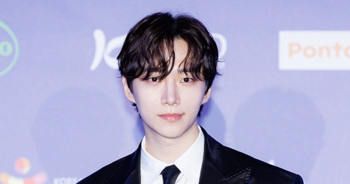 확신의 'AAA 2025' MC..2PM 준호, 스타랭킹 男아이돌 2위