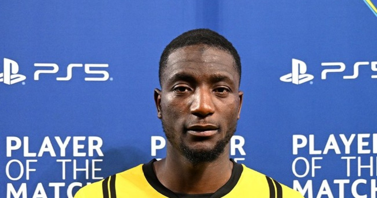 [UCL ISSUE] 탈락했는데 '이주의 선수'?...주인공은 '바르셀로나 상대 해트트릭 FW'