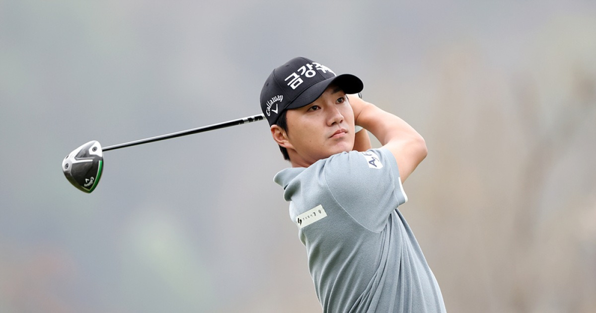 옥태훈, KPGA 개막전 2R 공동선두 “인내심 갖고 첫 우승 도전하겠다”