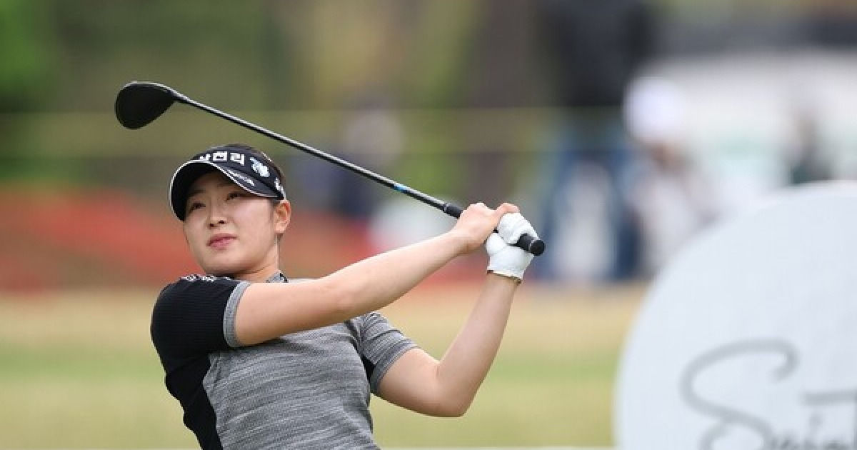 '시즌 첫 우승을 겨냥한' 유현조 프로의 티샷 [KLPGA]