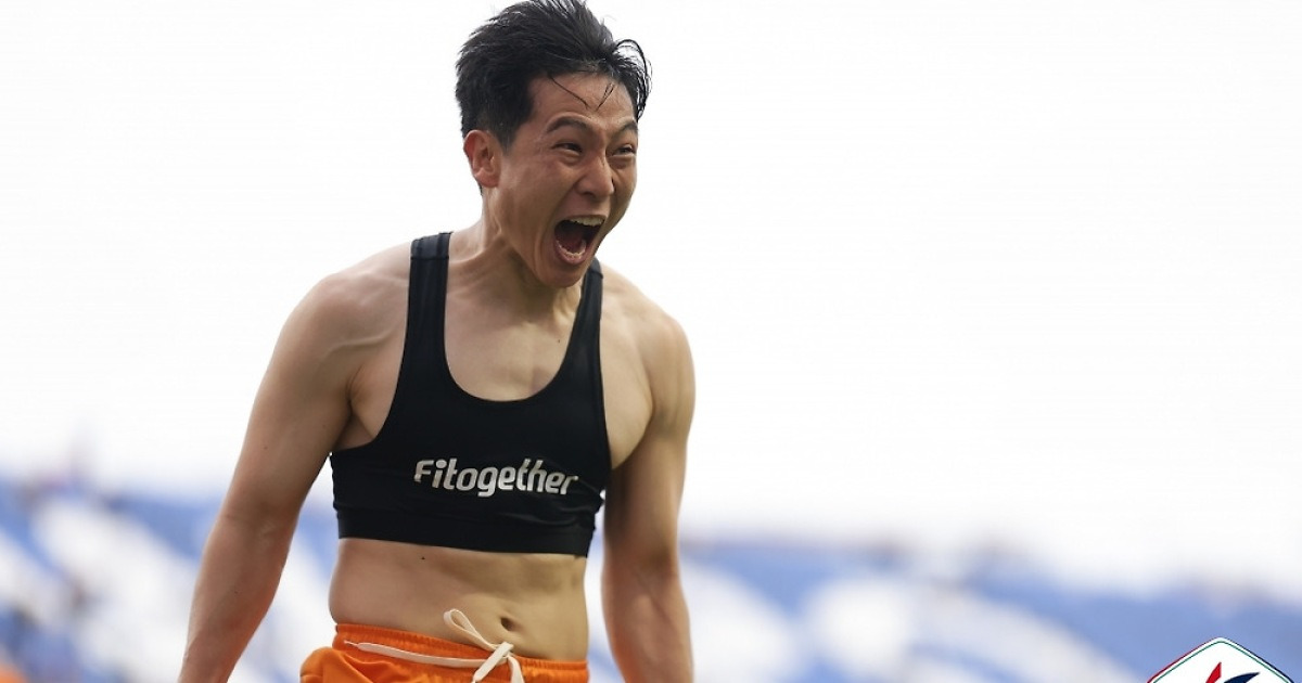 [K리그1 9R] '남태희 K리그 데뷔골' 제주SK, 포항에 2-0 승...'분위기 반전 성공'